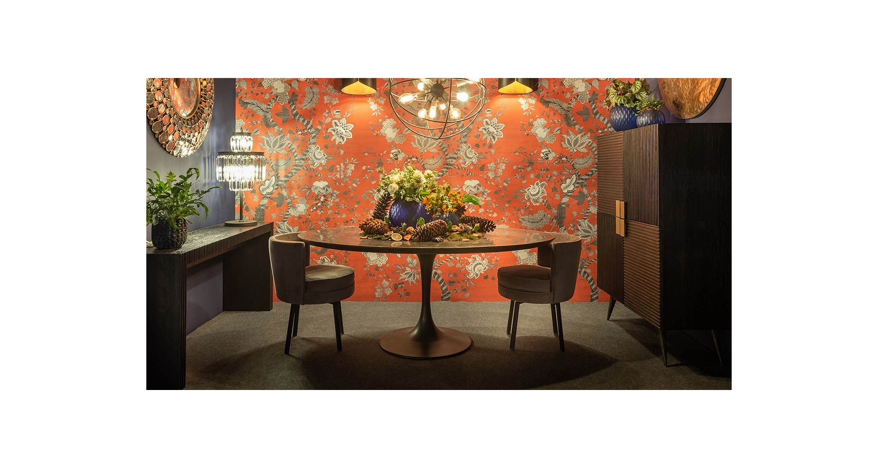 Table en pierre bleue et chêne Tulipa ovale