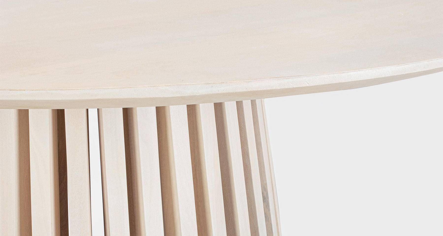 Table en bois de manguier ronde avec pied central design Ø130 cm Odion
