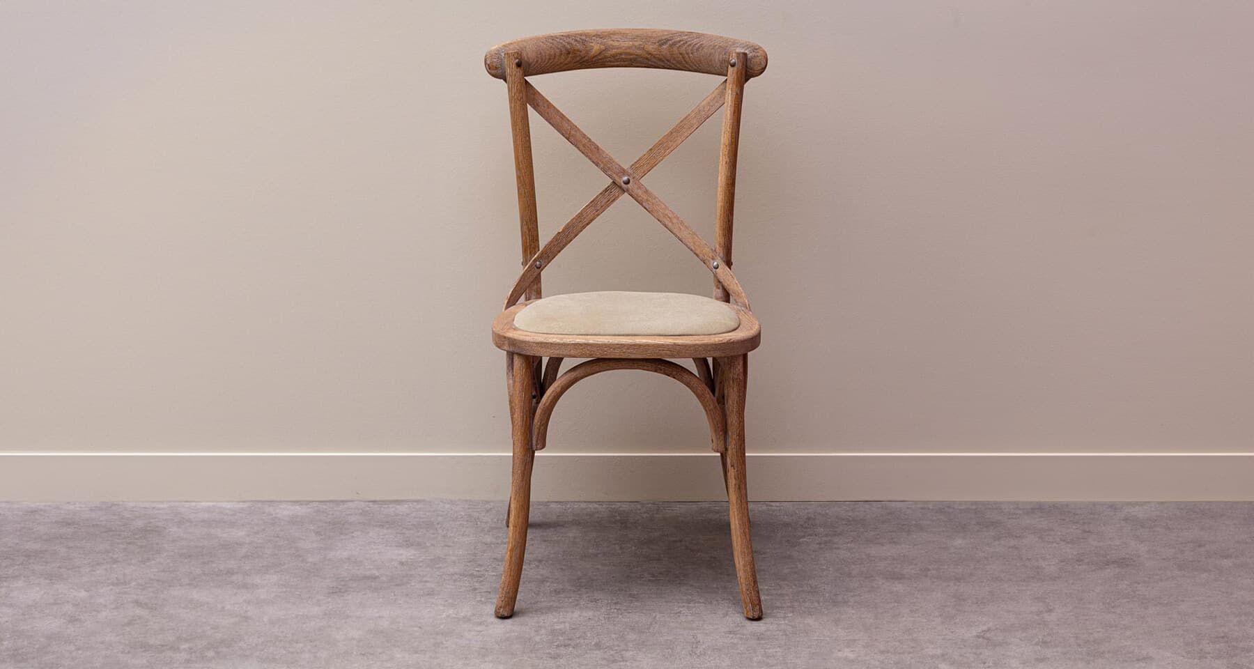Chaise bistrot en chêne avec dossier croisé Marius - Chehoma